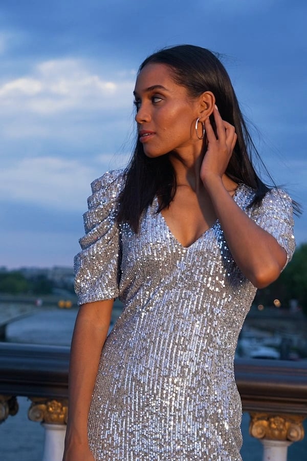 silver sequins outfit